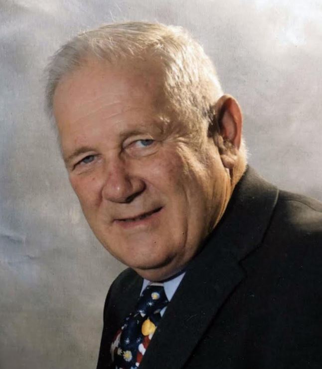 Lynn Halliday's Instagram, Twitter & Facebook on IDCrawl